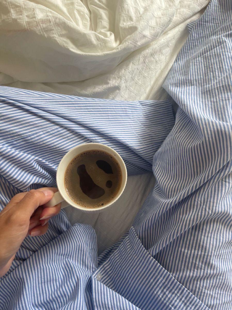 Digital Disconnection: The Key to a Healthy Start to Your Day – HAAB ...